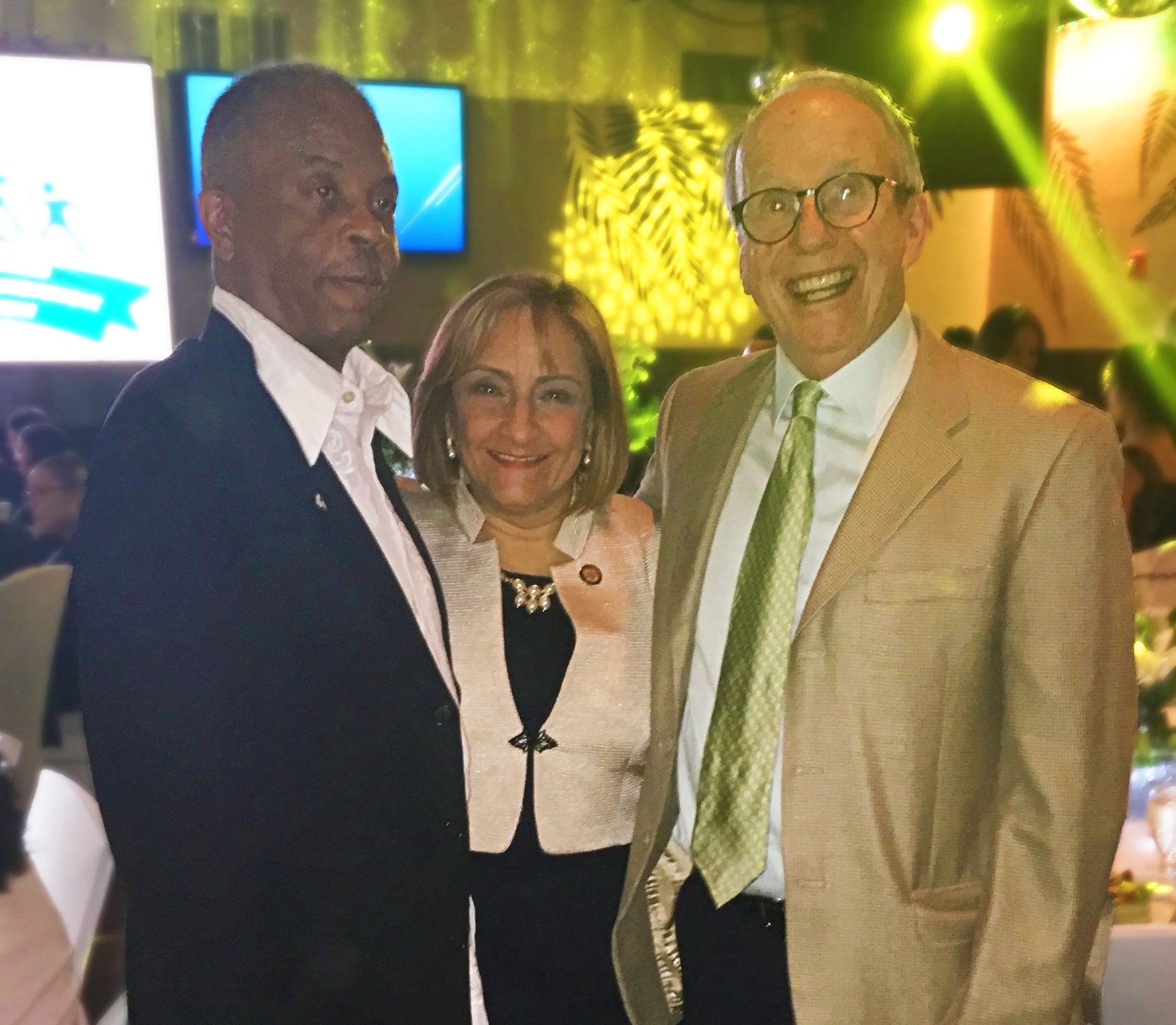 SSSW’s Antonio Young Receives Latino Social Work Coalition Leadership ...